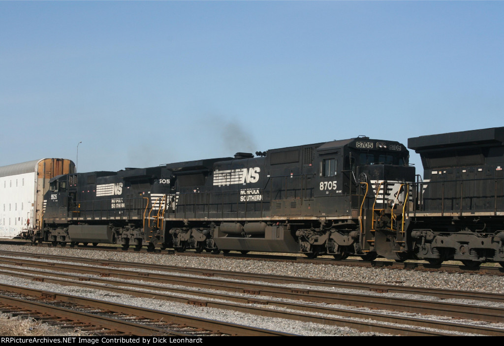 NS 8705